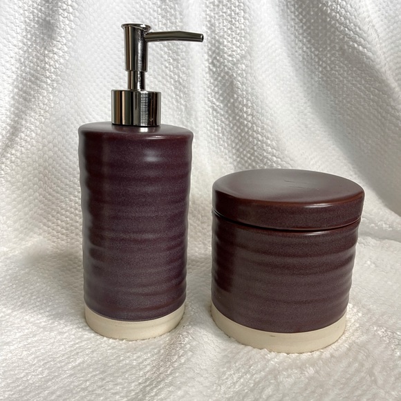 Threshold | Bath | Maroon Threshold Brand Glass Soap Dispenser And ...